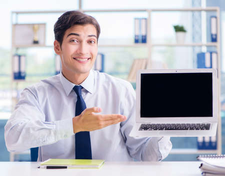 Sales agent working in travel agency - Stock Image - Everypixel