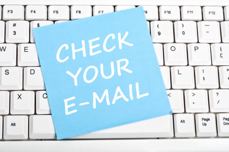 Check your e-maail mesage on keyboardの写真素材 [40009627570]｜毎月1点無料（フリー）の ...