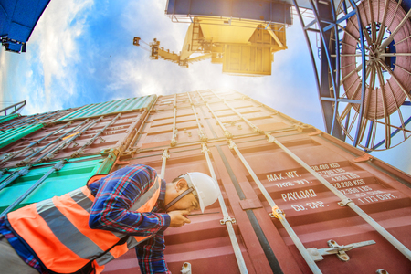 loading master, Stevedore, worker in charge of operation handling ...