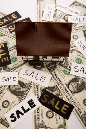 Real estate & Moneyの写真素材 [40003273174] - イメージマート