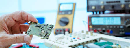 Development of the design of an electronic device in the laboratory of ...