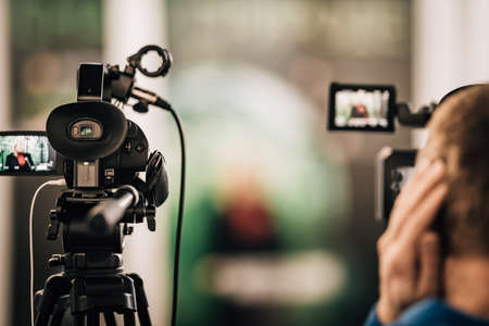 Public live event media coverage, television cameras at a press ...