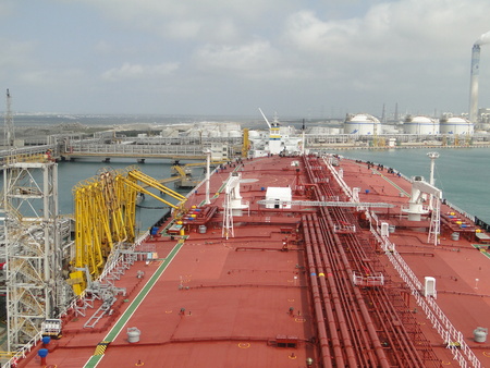 Taiwan Mailiao port of super tankerの素材 [FY31053600962] | ストックフォトの Qlean ...