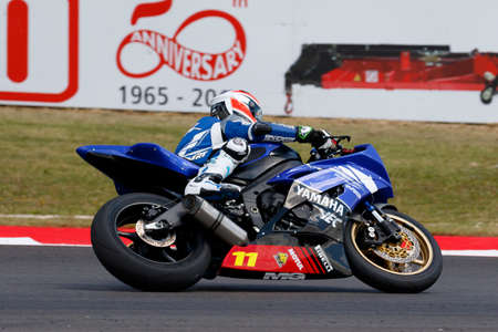 Yamaha R6 Logo Vector (EPS) Download | seeklogo